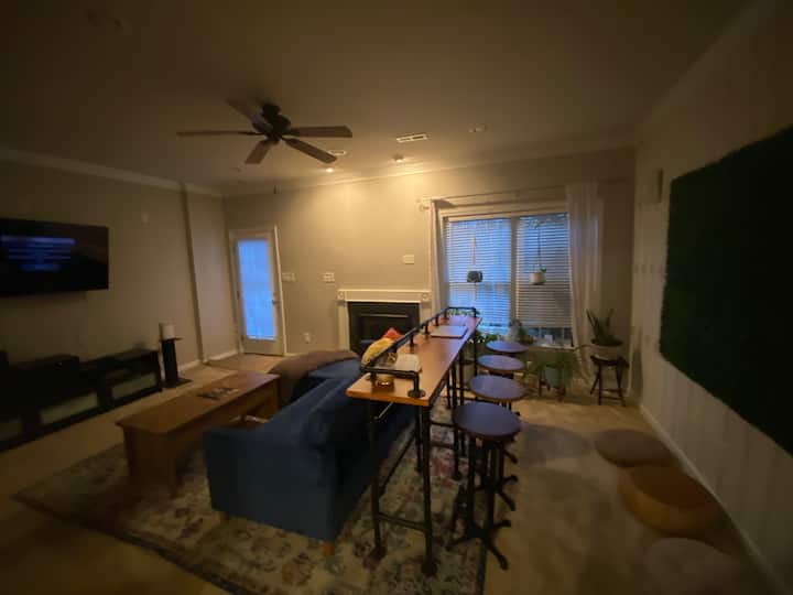 Cozy Zen Townhome (Chippenham) - リッチモンド, VA