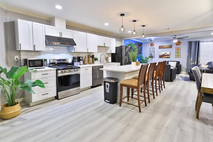 3bd/1ba 1mil To Att Stadium,hot Tub/deck/ Firepit - Arlington, TX