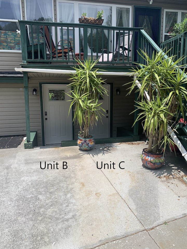 Unit C, Pet Friendly, 100 Yd To The Beach - Folly Beach, SC
