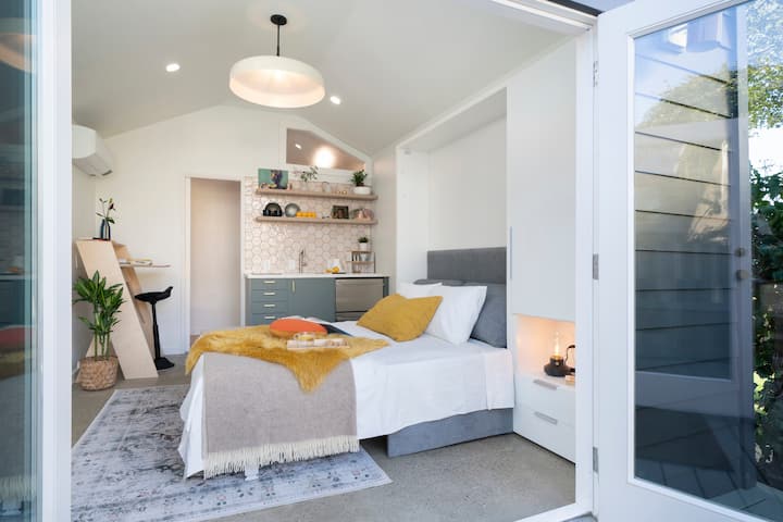 Le Petit Beit - Modern Studio In Rockridge - Oakland, CA