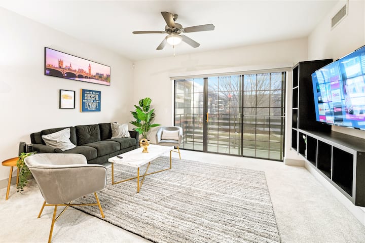 Elegant 1br | Bishop Arts | No Cleaning Fee - A - Dallas, TX