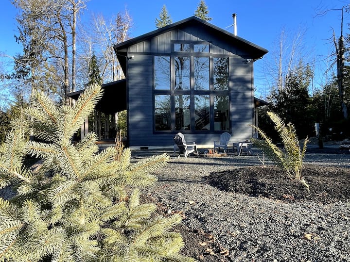 Modern Cabin In The Woods - Port Angeles, WA