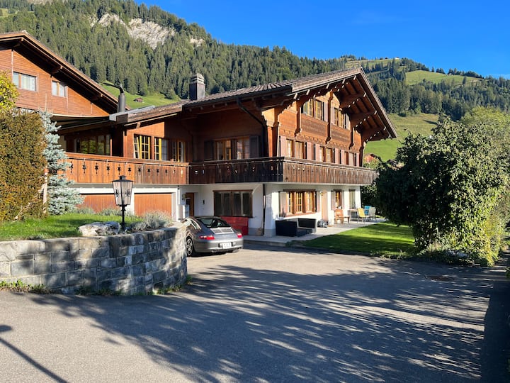 Luxuriöses Mountain Chalet - Frutigen