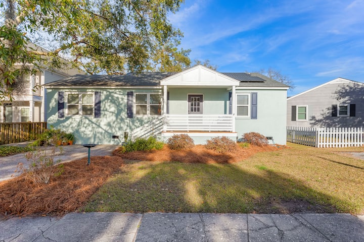 Walkable To Everything Park Circle! - North Charleston, SC
