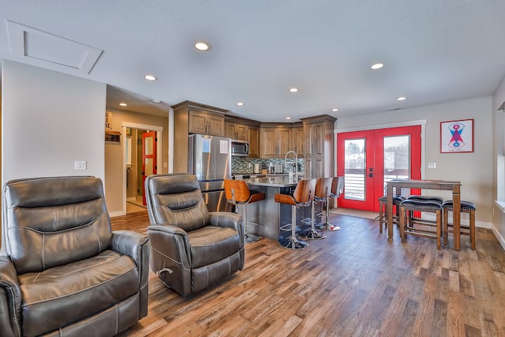 Mountain Views-covered Deck, Close To Ski Resorts - Sandy, UT