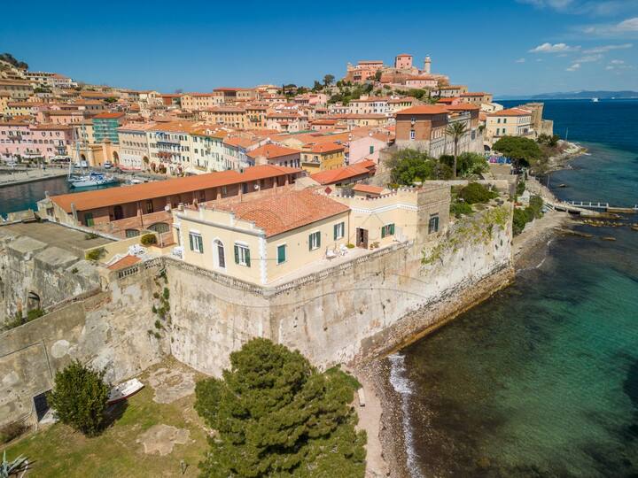 Dimora Le Fortezze Along The Coast - Elba