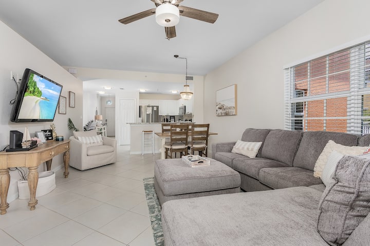 Bayshore Breeze*beautiful Naples Condo W Amenities - Naples
