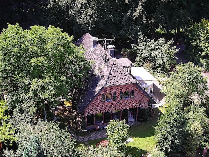 Landhaus Borghees Trifft Moderne - Emmerich am Rhein