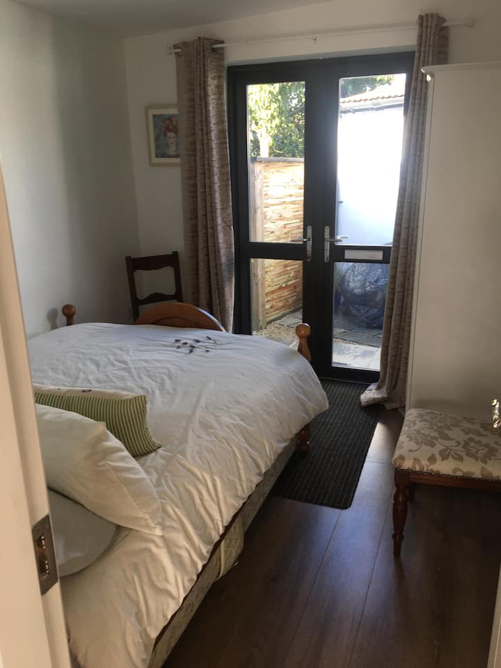 Top 12 Airbnb Vacation Rentals In Tuam, Ireland - Updated 2025 | Trip101