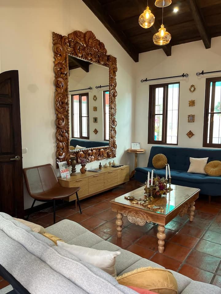 Beautiful Colonial House.  3 Bedrooms, 3.5 Baths - Guatemala