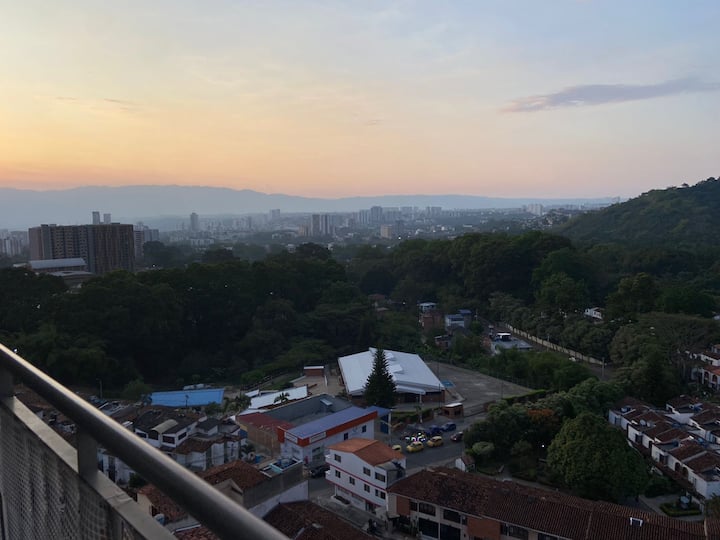 Comodo Apto 2hab Con Piscina, Gym Y Balcón - Bucaramanga