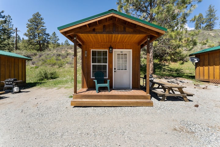 Echo Valley Bing Adventure Cabin - Chelan, WA