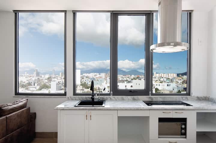 Longterm Penthouse Natural Light - ダナン 州