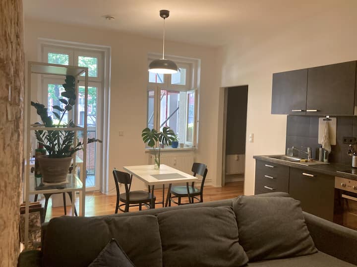 Peaceful Flat Near The Park, Close To The Center - Berlín