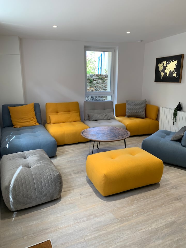 Maison De Village : 8 Personnes - Mayenne