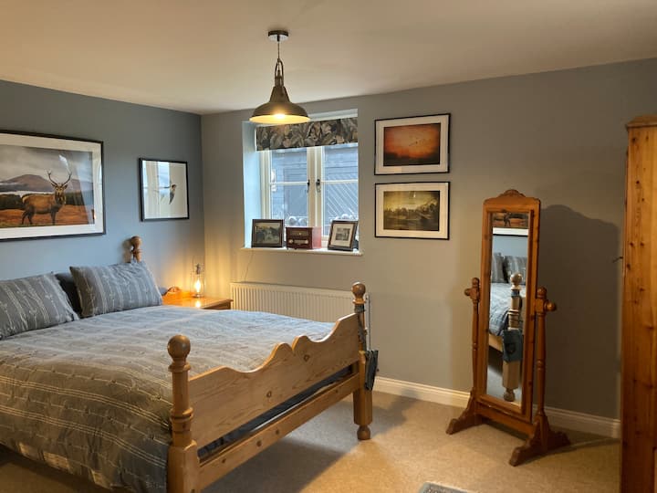 The Hayloft (Charming Separate Guest Cottage) - Newbury