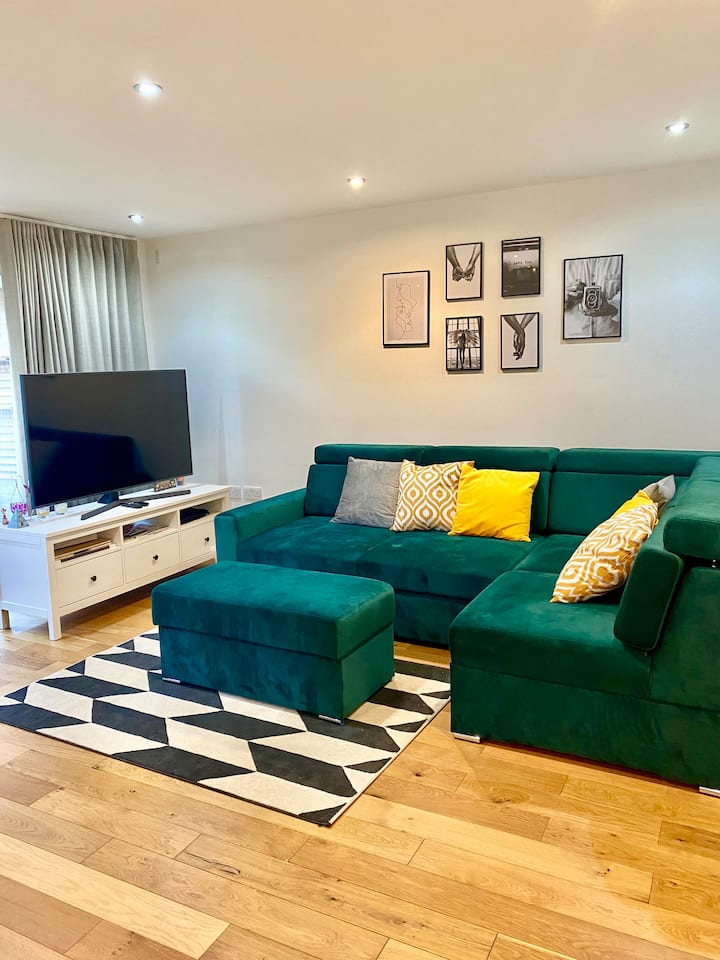 Modern 1 Bedroom Flat In A Quiet Neighbourhood - London