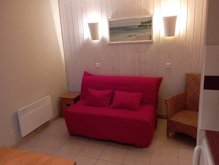 Agréable 2 Pièces Fonctionnelles Avec Balcon - Messanges