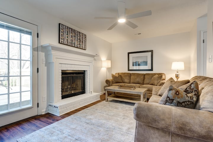 Southside Town Home. Sleeps 6- Guest Favorite - Birmingham, AL