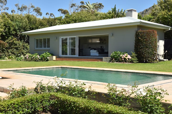 Fernkloof Cottage - A Unique Experience - Hermanus