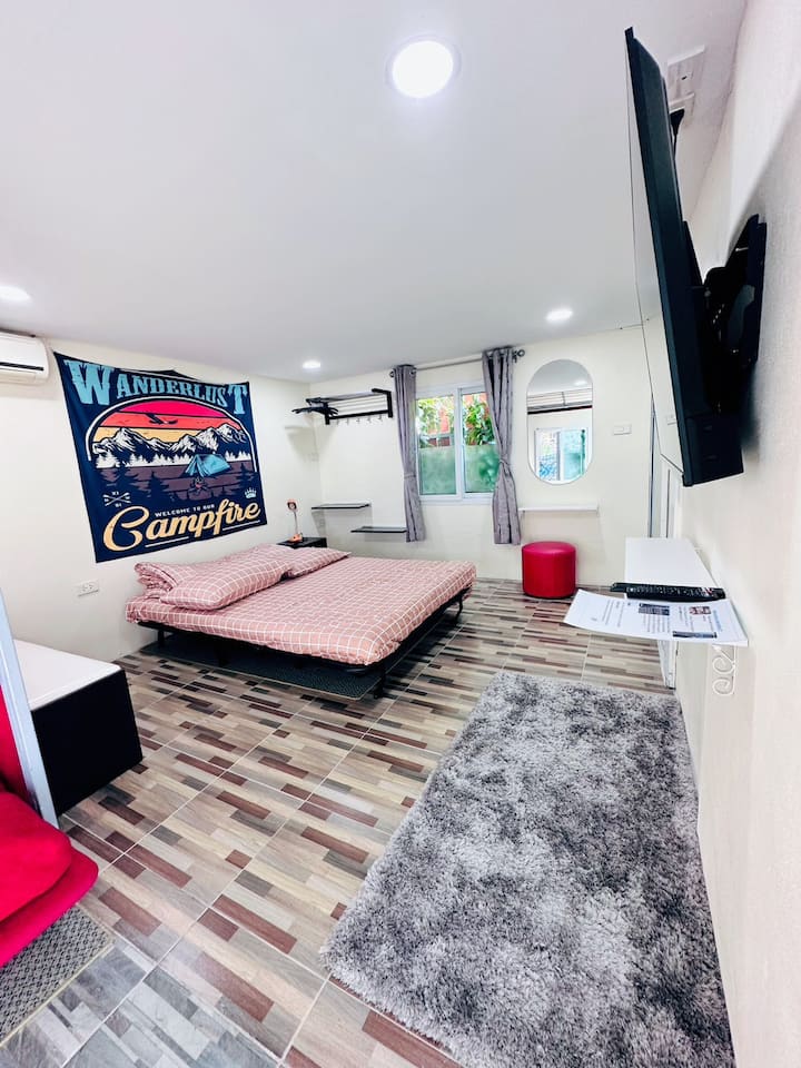 Cozy 2brhouse With Spaciousoutdoor Funprivate Pool - Pattaya