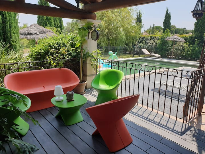 Belle Bastide Avec Piscine - Le Thor