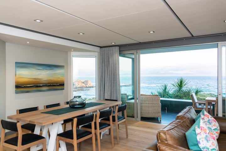 Bayview 203 - Sweeping Sea Views - Hermanus