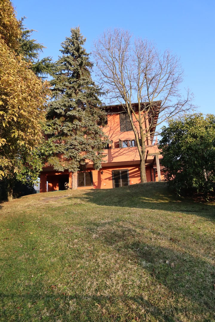 Relais Cà Nova Tra Golf E Laghi - Momo