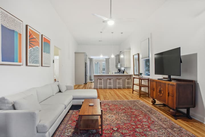 Bayou St. John Corner House - Walk To Jazz Fest! - New Orleans, LA