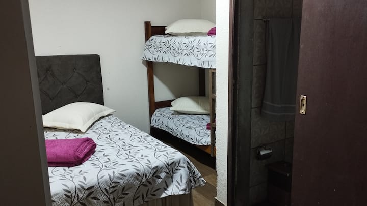 Pousada Brilho Do Sol / Quarto 5 - Tramandaí