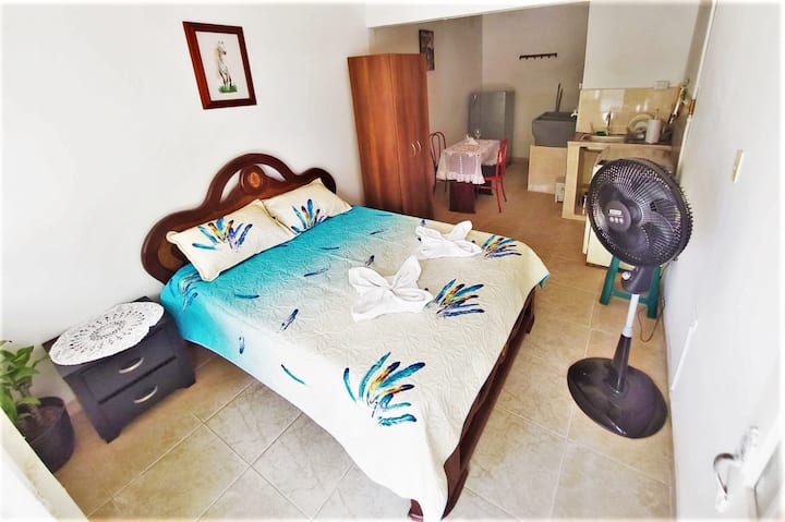 Aparta Estudio Completo Cocina Baño Garaje Gratis - Villavicencio