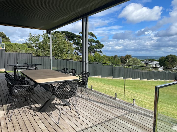 Newly Built Family Friendly Apartment In Dromana - Dromana