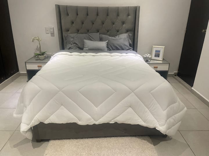 Modern Room In The Center - Cancún