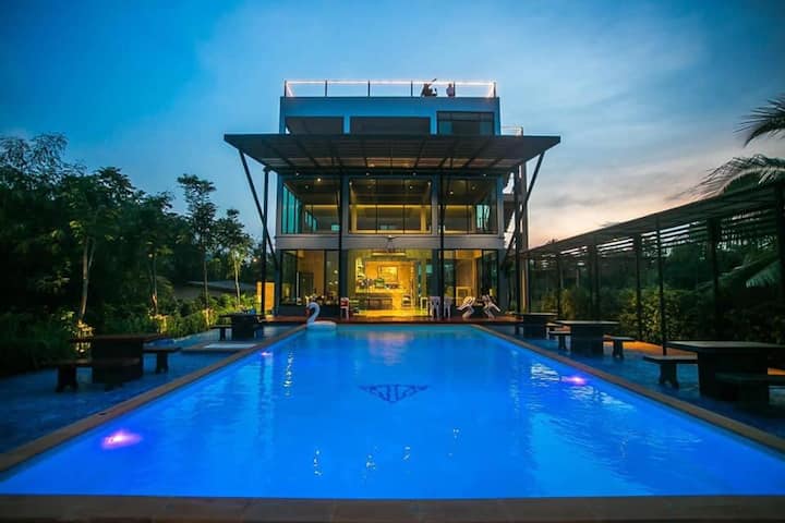 Arttra Pool Villa Bangkachao - Bangkok