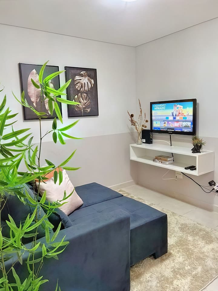 A. Apto Próximo A Uem L Mercadão L Vaga L Home Ofc - Maringá