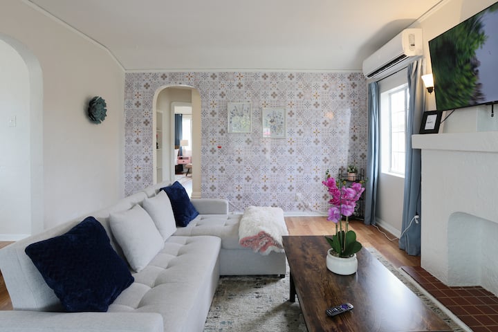 Extraordinaire Casa 2b1b King Beds - ロング・ビーチ, CA