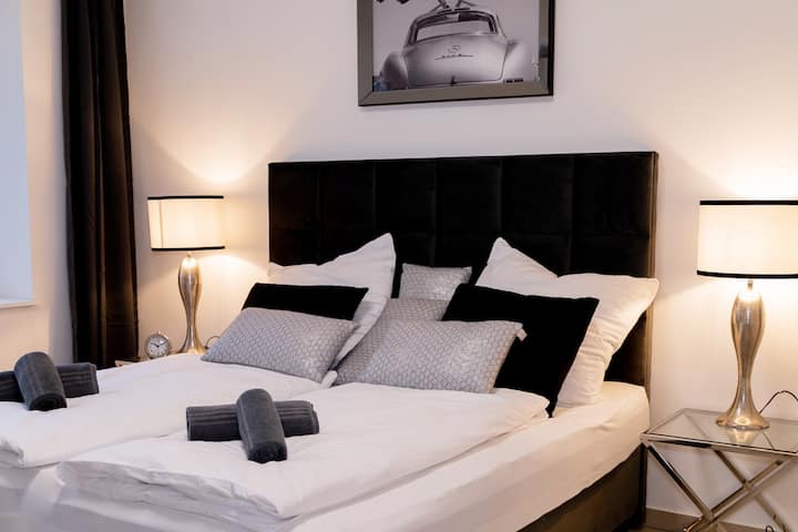 Junik Apartment - Krefeld