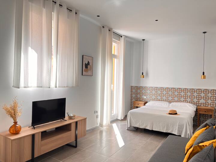 Apartamento Estudio Con Encanto En El Cabanyal - Valencia