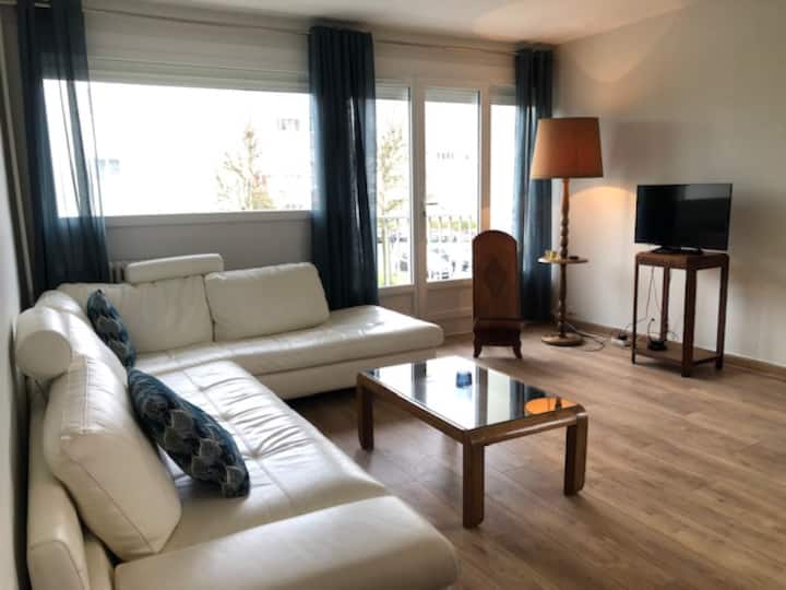 Appartement Spacieux Proche Mémorial Et Plages - Caen