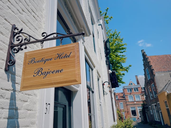 Lange Jan Suite Au Boutique Hotel Bajoene - Vlissingen