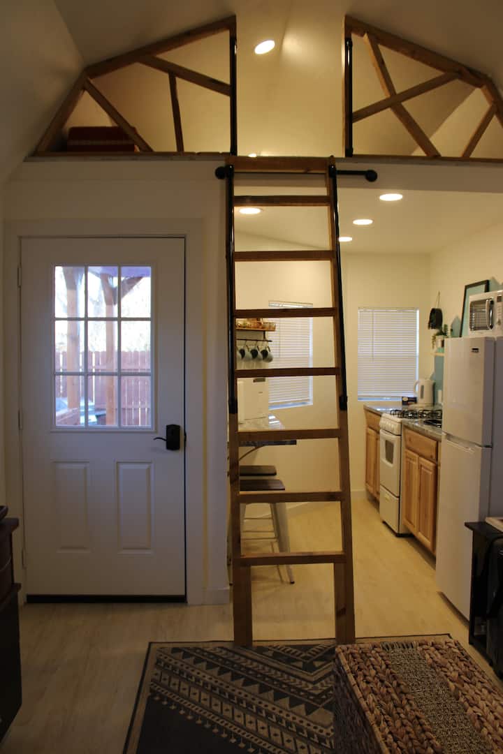 Agave Tiny House@cactus Flower+hot Tub+no Pet Fee! - Albuquerque, NM