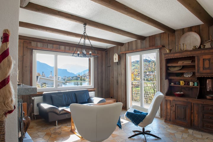 Charmantes Chalet Mit Seesicht - Flims