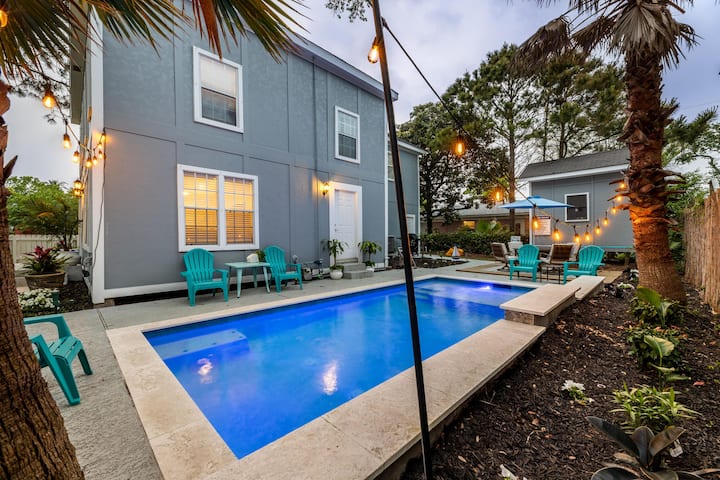 5/3 With A Heated Pool 2 Min From Beach, Updated - Galveston, TX