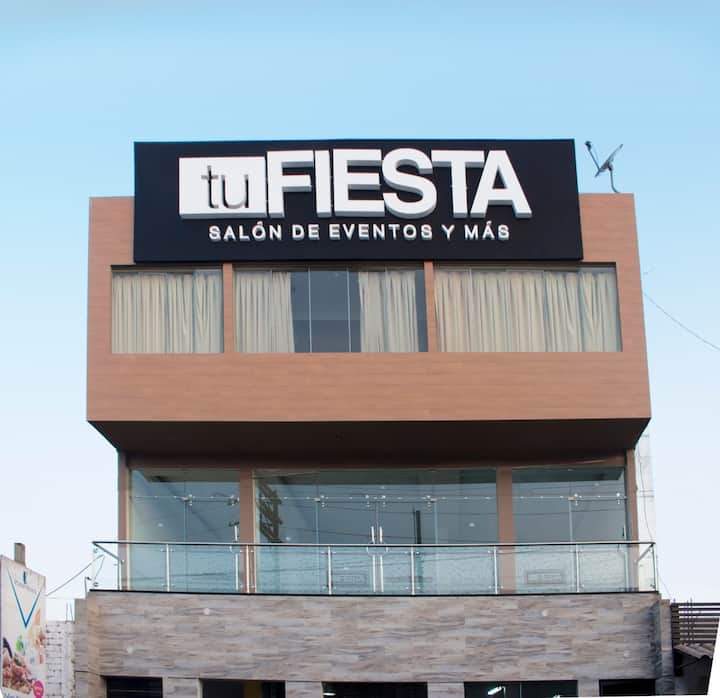 Salón De Eventos Hasta Para 100 - Puente Piedra - Santa Rosa