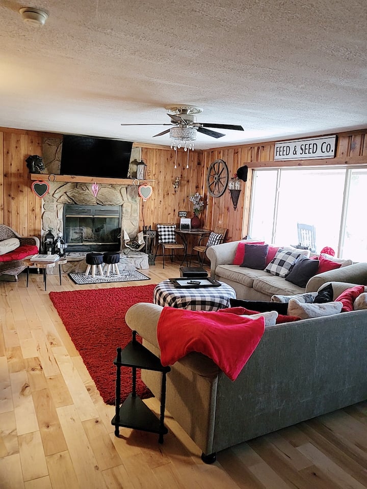 Cozy On Lake Shore 3/close To Deep Creek - Deep Creek Lake, MD