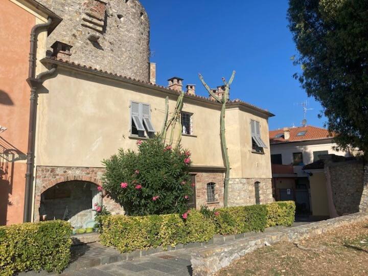 Bilocale In Dimora Storica - Andora
