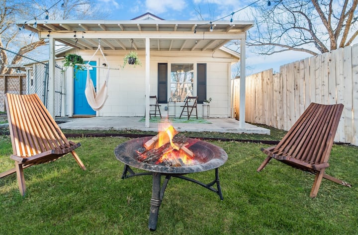 Private Guesthouse, King Bed-patio With Dog Fence - Lackland AFB, TX