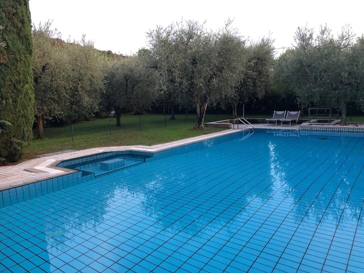 Villa Sweet Flower With Pool - Sirmione