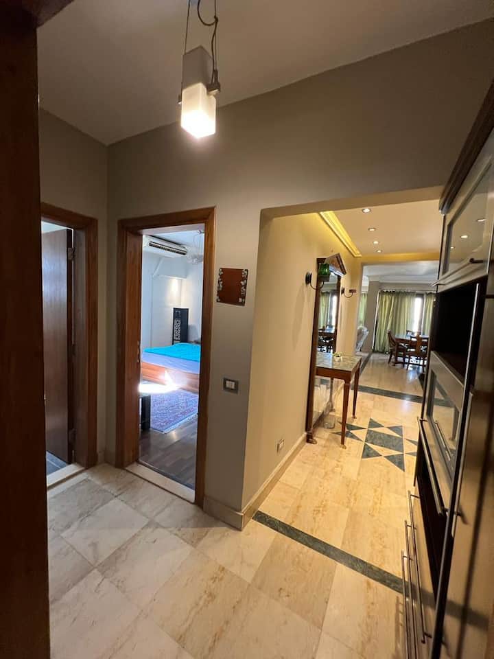 Luxurious Apartment For Rent - Cairo