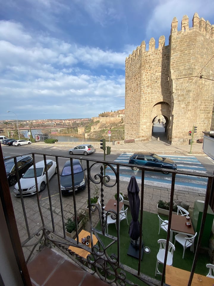 The Bridge House Of Toledo - Toledo